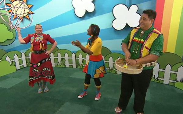 Mini TFO - Les danses autochtones | Idéllo